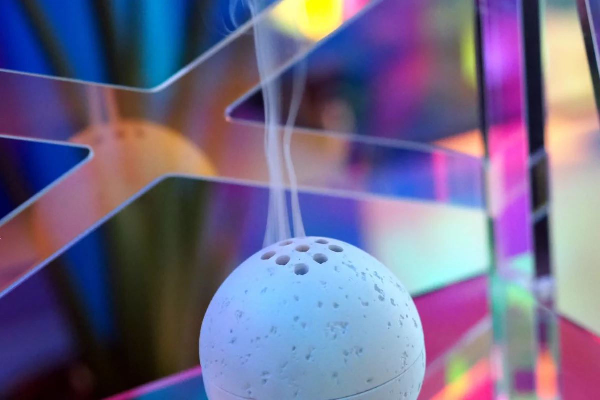 Bakhoor hacks // How to make your incense last longer – Fashionicide